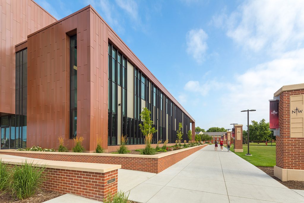 Northwestern College Sciences Building - Engineering Design Associates, Inc